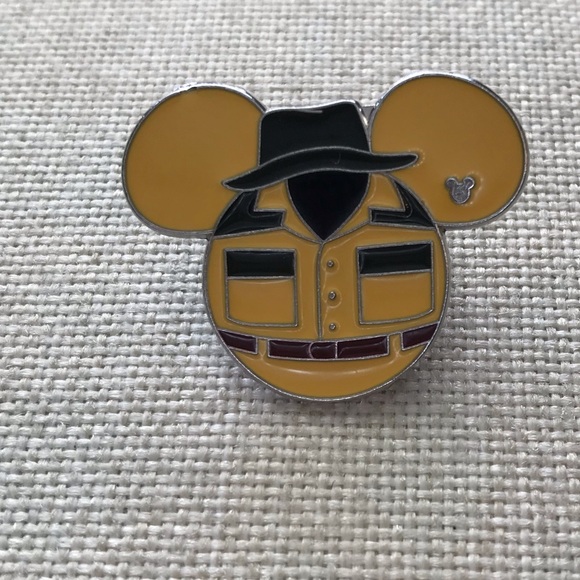 Disney | Jewelry | Disney Hidden Mickey Jungle Cruise Costume Pin ...